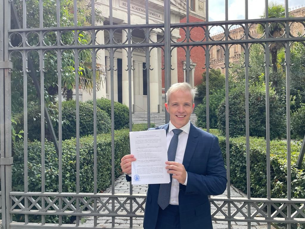 Solicitud a la RAE para suprimir la acepción de judío como "persona ...